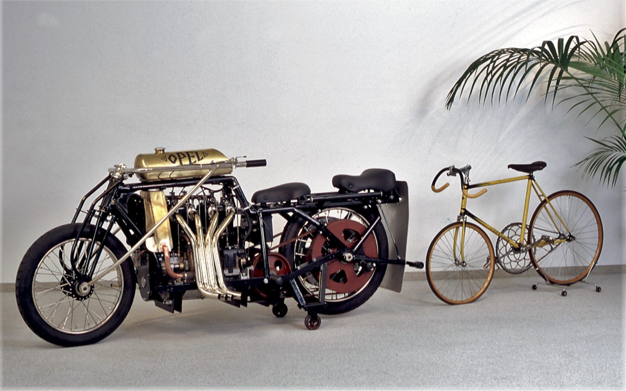 Faszination OPEL-Motorräder - ALT-OPEL Interessengemeinschaft von 1972 e.V.